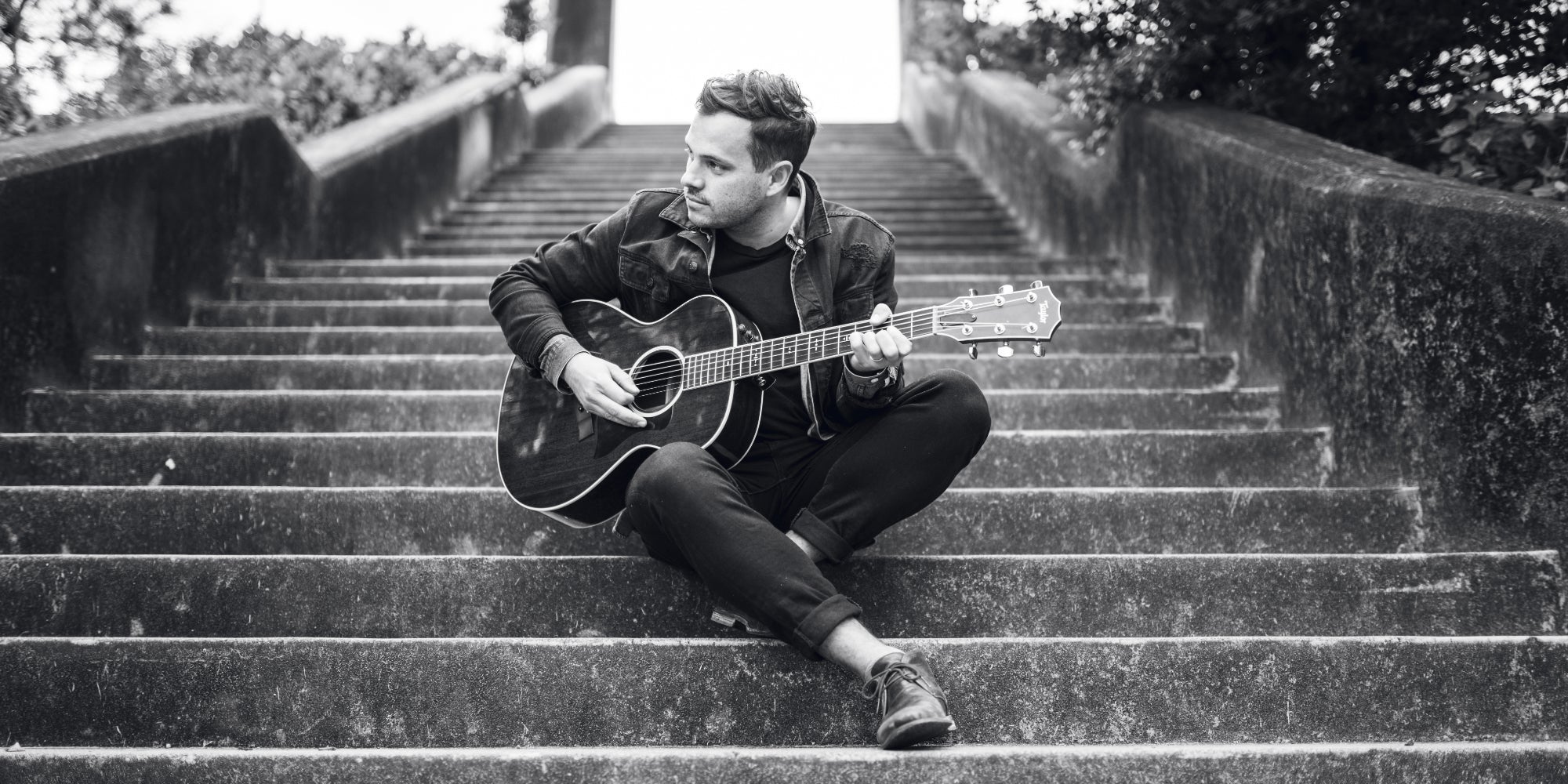Jordan Millar playing live at Bangor – Bangor Vineyard Shed